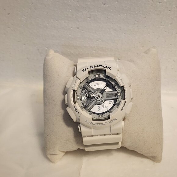 G-Shock | Accessories | Casio G Shock White With Gray Face In Nwot ...